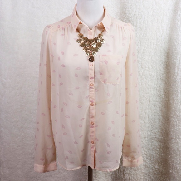 Frenchi | Tops | Long Sleeve Blouse Pink Lips Print Frenchi | Poshmark